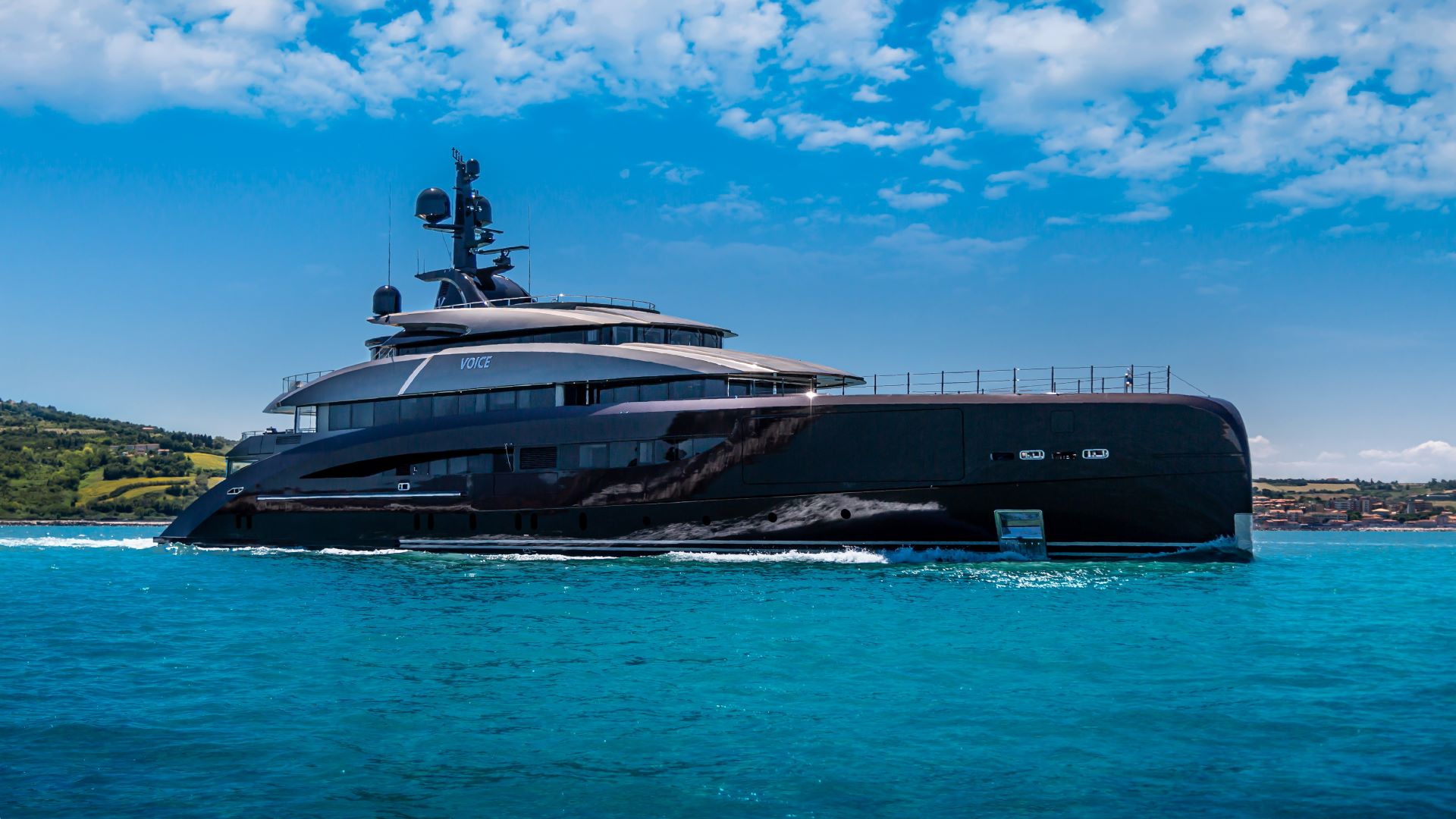 Luxury Italian CRN Yachts for Sale 2024 | SuperYachtsMonaco