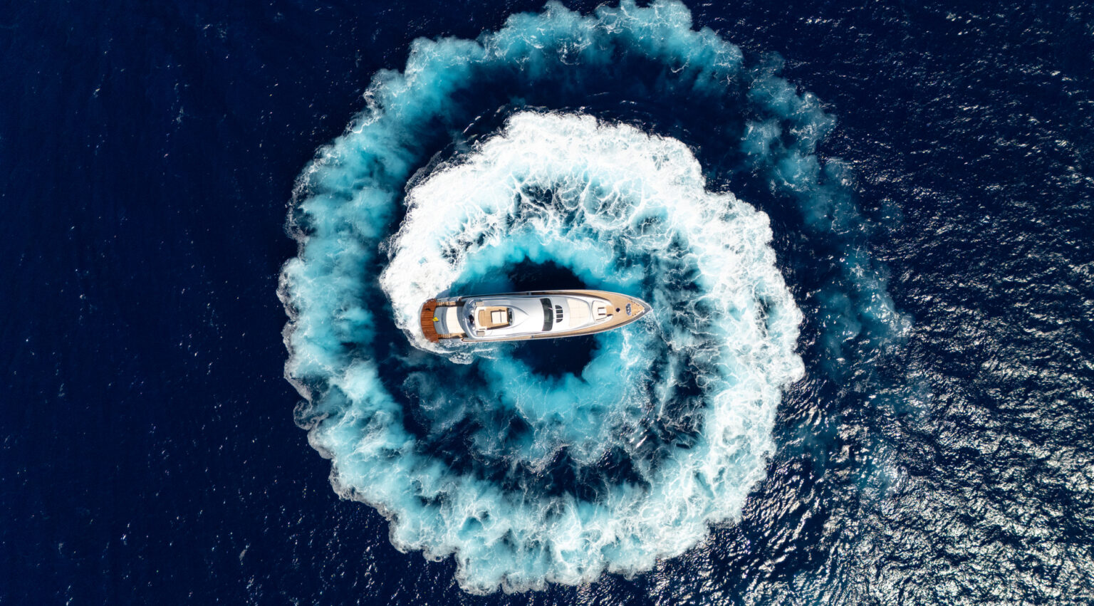 Who Builds the Fastest Yachts in the World (2026 Edition)